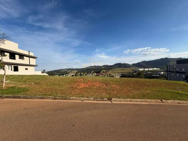 Terreno em Condomínio para Venda em Bragança Paulista/SP Condomínio Vale das Águas