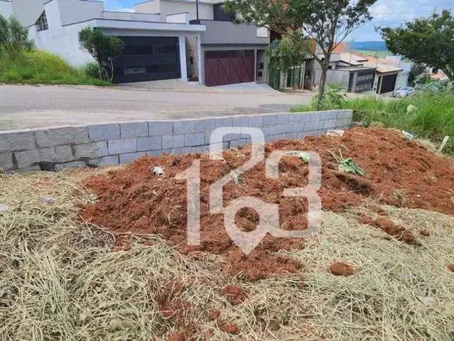 Terreno em Condomínio para Venda em Bragança Paulista/SP Jardins