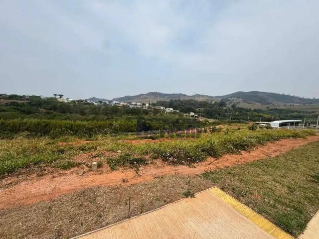 Terreno em Condomínio para Venda em Bragança Paulista/SP Residencial Campos do Conde