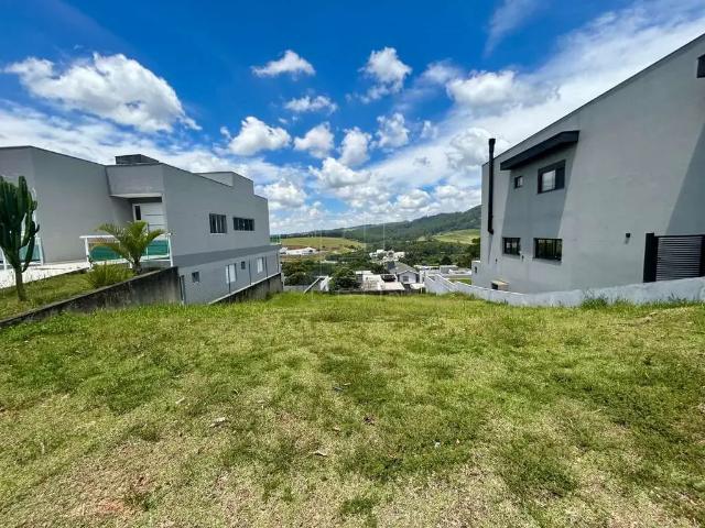 Terreno em Condomínio para Venda em Bragança Paulista/SP Residencial Campos do Conde