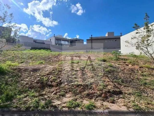 Terreno em Condomínio para Venda em Bragança Paulista/SP Residencial Euroville II