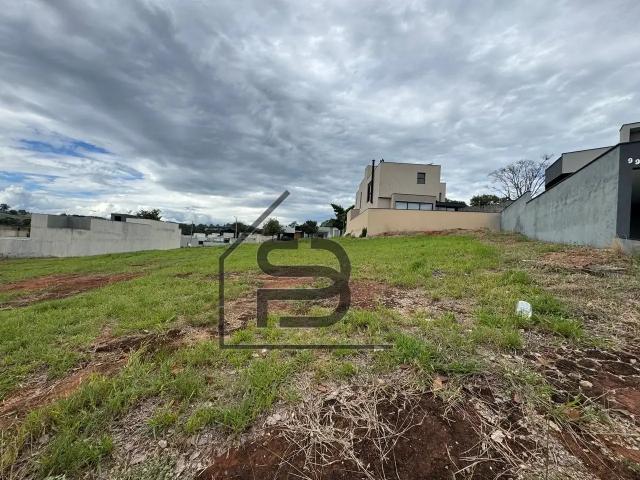 Terreno em Condomínio para Venda em Bragança Paulista/SP Residencial San Vitale