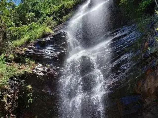 Terreno em Condomínio para Venda em Brumadinho/MG Retiro do Chalé