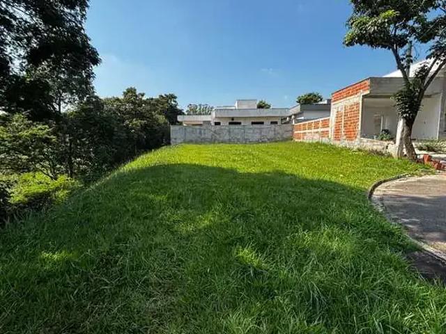 Terreno em Condomínio para Venda em Caçapava/SP Bairro do Grama