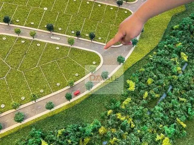 Terreno em Condomínio para Venda em Caçapava/SP Borda do Lago