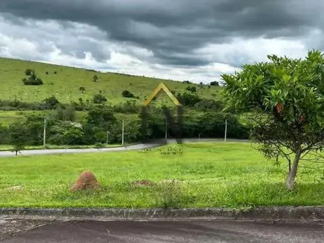 Terreno em Condomínio para Venda em Caçapava/SP Condomínio Bellavittá