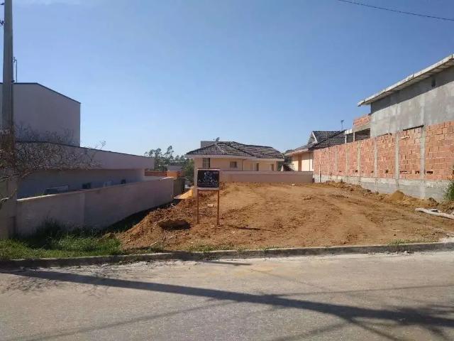 Terreno em Condomínio para Venda em Caçapava/SP Condomínio Terras do Vale