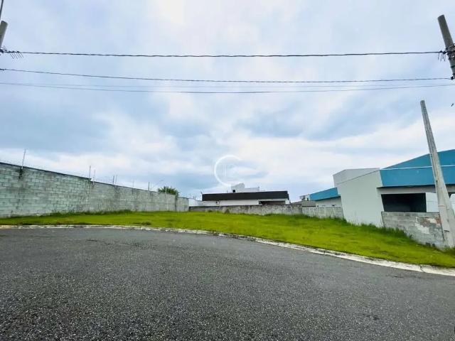 Terreno em Condomínio para Venda em Caçapava/SP Residencial Colinas