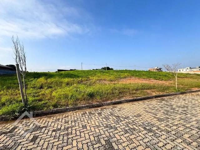 Terreno em Condomínio para Venda em Caçapava/SP Sapé II