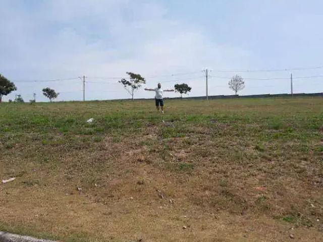 Terreno em Condomínio para Venda em Caçapava/SP Vila Galvão