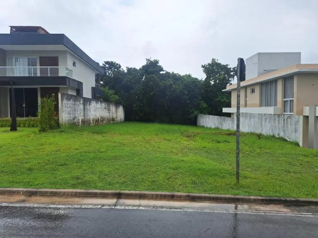 Terreno em Condomínio para Venda em Camaçari/BA Alphaville Litoral Norte I I I