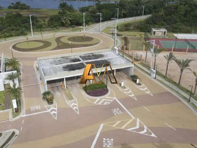 Terreno em Condomínio para Venda em Camaçari/BA Guarajuba