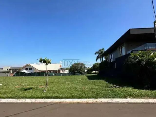 Terreno em Condomínio para Venda em Cambé/PR Jardim Tarobá