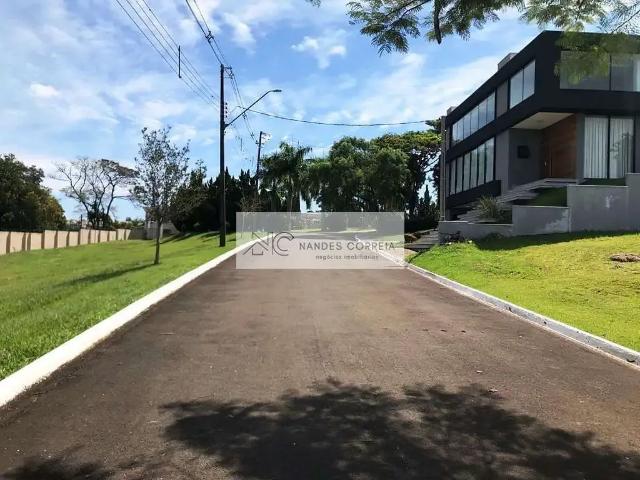 Terreno em Condomínio para Venda em Cambé/PR Jardim Tarobá
