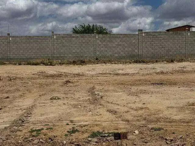 Terreno em Condomínio para Venda em Campina Grande/PB Serrotão