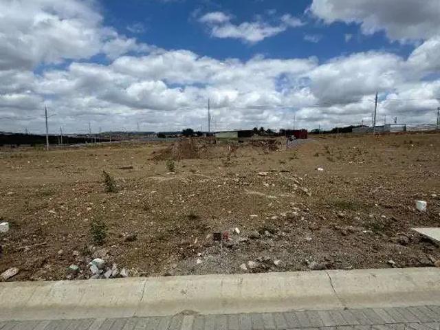 Terreno em Condomínio para Venda em Campina Grande/PB Serrotão