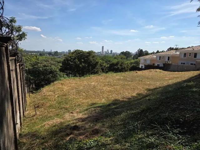 Terreno em Condomínio para Venda em Campinas/SP Jardim das Palmeiras
