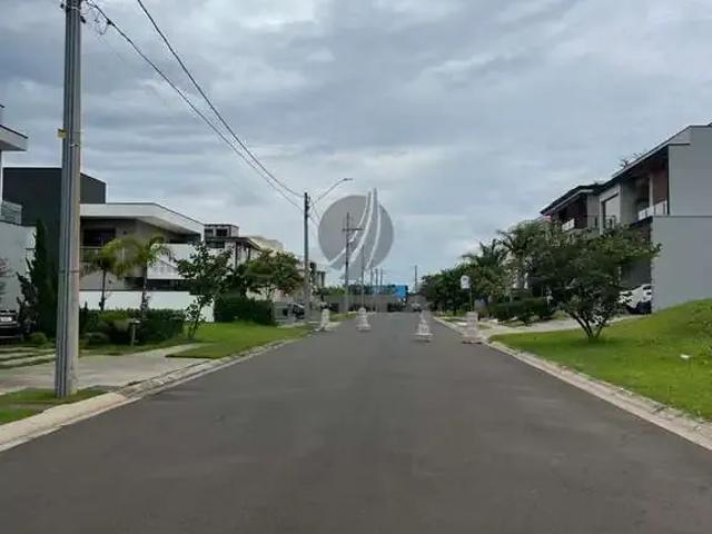 Terreno em Condomínio para Venda em Campinas/SP Loteamento Parque dos Alecrins
