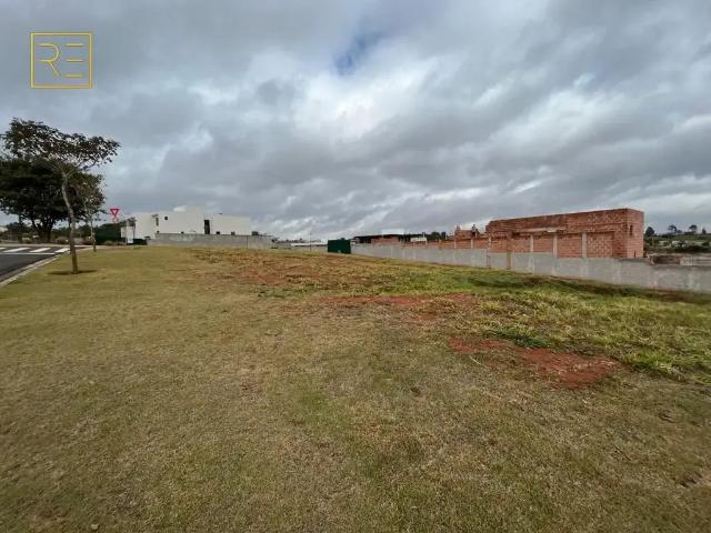Terreno em Condomínio para Venda em Campinas/SP Loteamento Residencial Pedra Alta Sousas