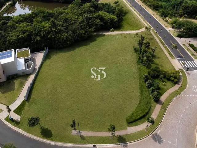 Terreno em Condomínio para Venda em Campinas/SP Loteamento Residencial Pedra Alta Sousas