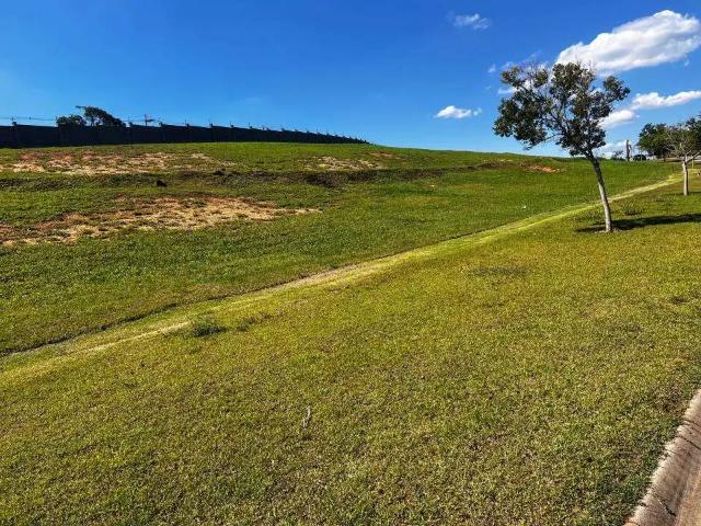 Terreno em Condomínio para Venda em Campinas/SP Sousas