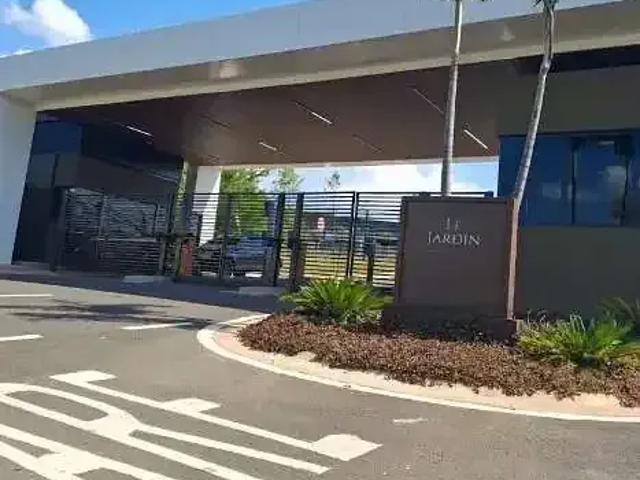 Terreno em Condomínio para Venda em Campinas/SP Sousas