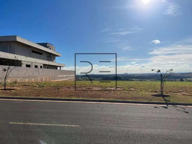 Terreno em Condomínio para Venda em Campinas/SP Sousas