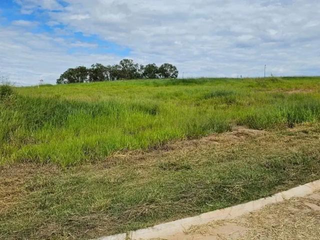 Terreno em Condomínio para Venda em Campinas/SP Sousas