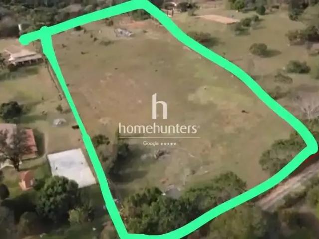 Terreno em Condomínio para Venda em Campinas/SP Sousas