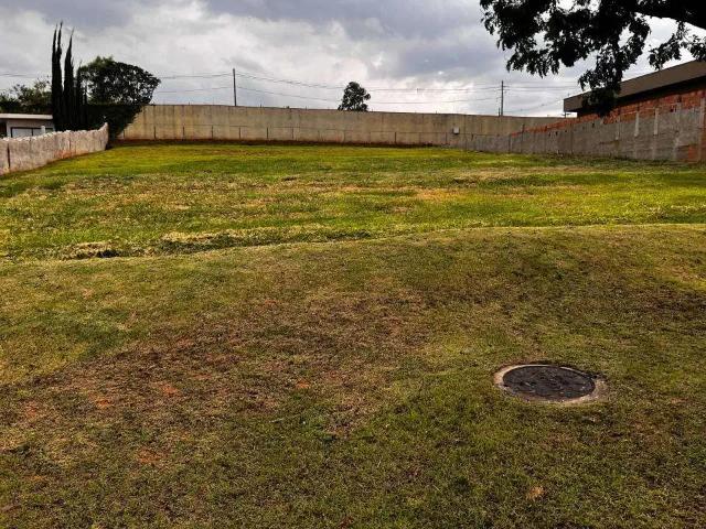 Terreno em Condomínio para Venda em Campinas/SP Sousas