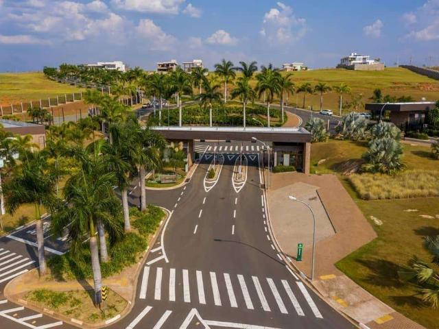 Terreno em Condomínio para Venda em Campinas/SP Vila Brandina