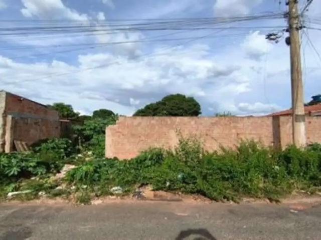 Terreno em Condomínio para Venda em Campo Grande/MS Tiradentes