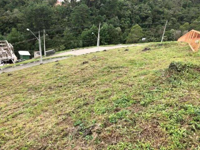 Terreno em Condomínio para Venda em Campos do Jordão/SP Colinas Capivari