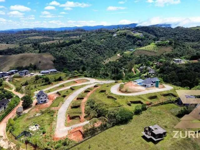 Terreno em Condomínio para Venda em Campos do Jordão/SP Capivari