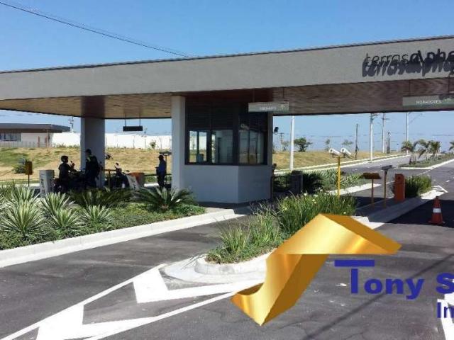 Terreno em Condomínio para Venda em Cabo Frio/RJ Peró