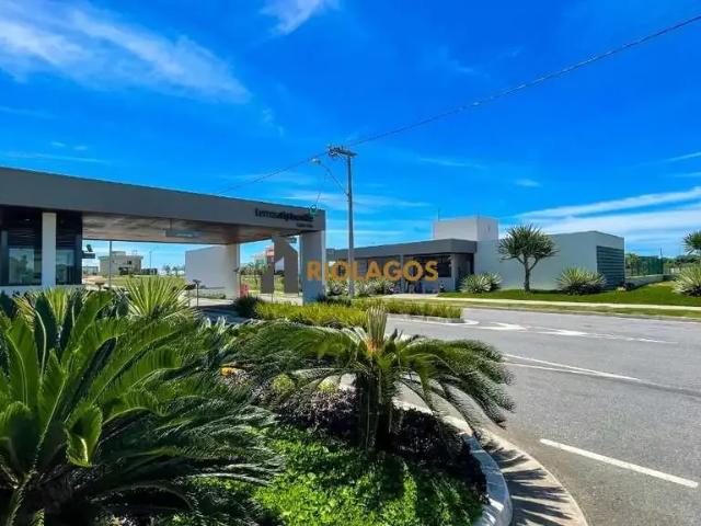 Terreno em Condomínio para Venda em Cabo Frio/RJ Peró