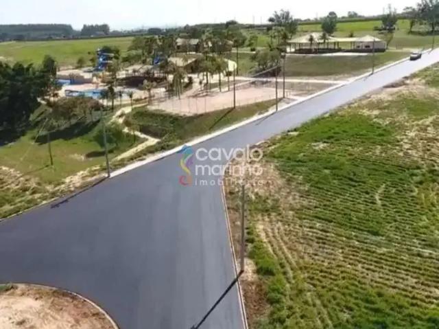 Terreno em Condomínio para Venda em Cajuru/SP Zona Rural