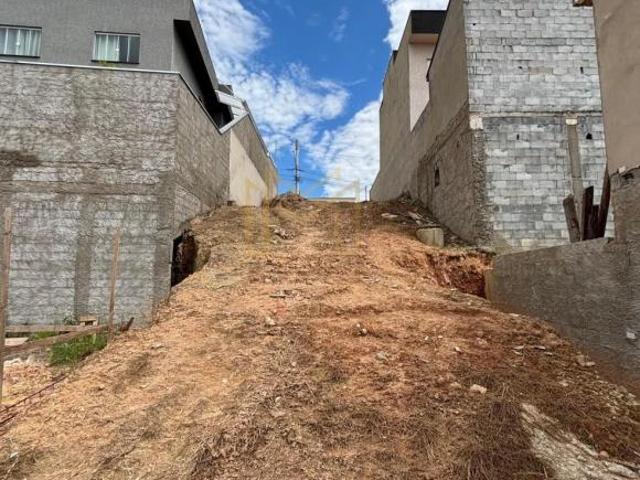 Terreno em Condomínio para Venda em Cajamar, Centro