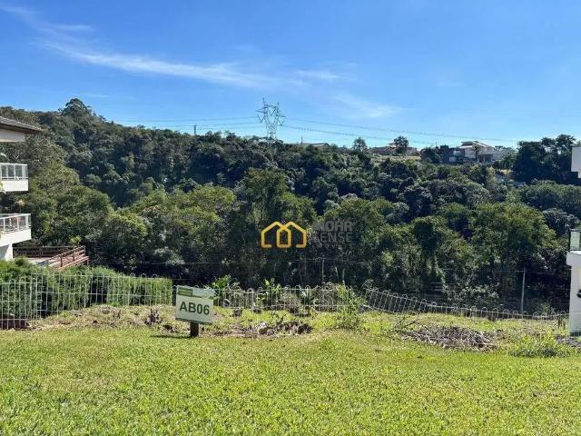 Terreno em Condomínio para Venda em Cajamar/SP Jordanésia