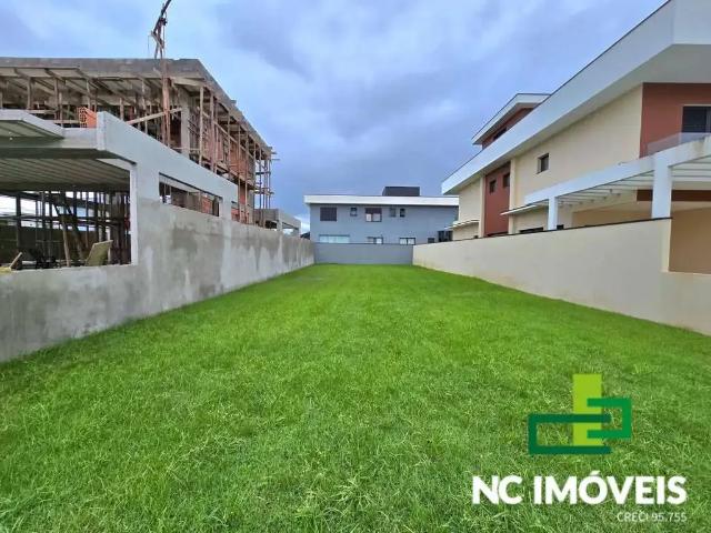 Terreno em Condomínio para Venda em Caraguatatuba/SP Balneário Copacabana