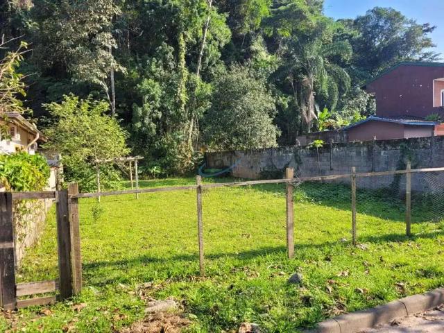 Terreno em Condomínio para Venda em Caraguatatuba/SP Massaguaçu