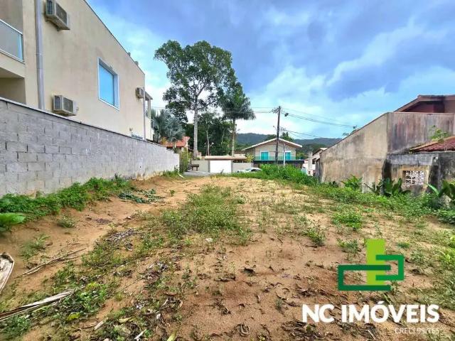 Terreno em Condomínio para Venda em Caraguatatuba/SP Massaguaçu