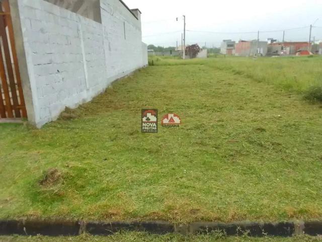 Terreno em Condomínio para Venda em Caraguatatuba/SP Travessão