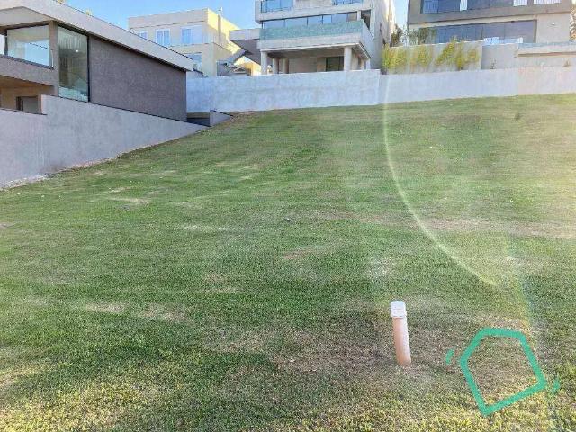 Terreno em Condomínio para Venda em Carapicuíba/SP Granja Viana
