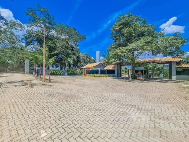 Terreno em Condomínio para Venda em Carmo do Cajuru/MG Balneário do Lago