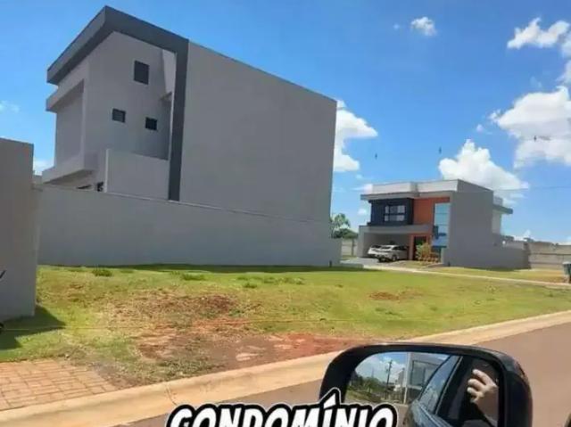 Terreno em Condomínio para Venda em Cascavel/PR Claudete