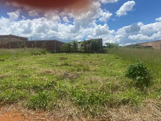 Terreno em Condomínio para Venda em Ceilândia/DF Zona Rural