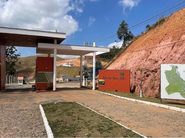 Terreno em Condomínio para Venda em Chácara/MG Centro