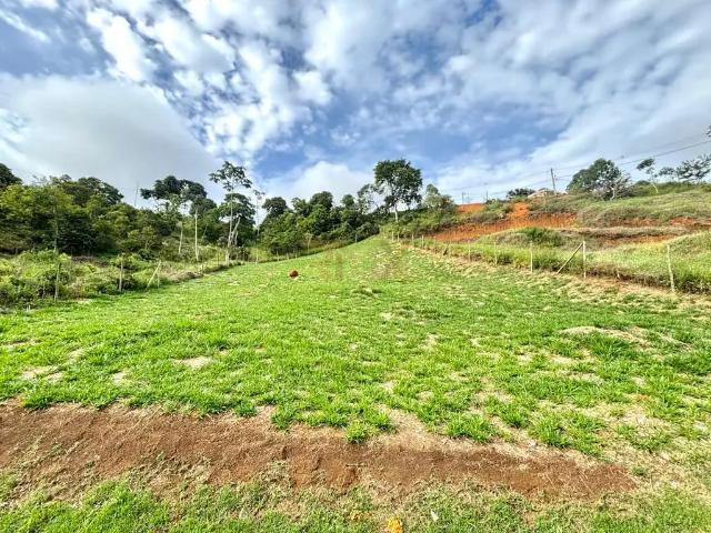 Terreno em Condomínio para Venda em Chácara/MG Centro