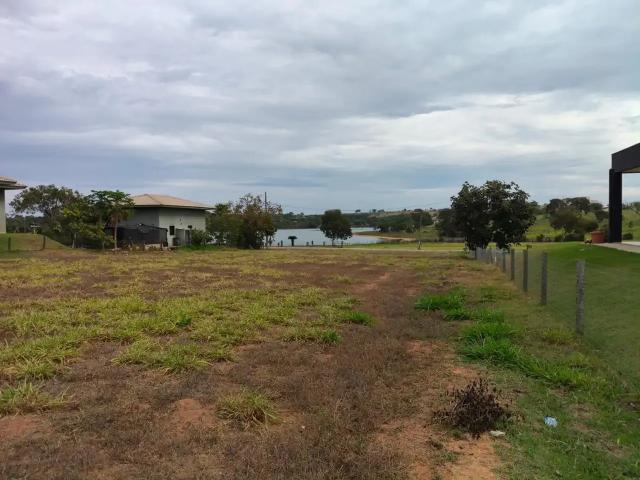 Terreno em Condomínio para Venda em Chapada dos Guimarães/MT Lago do Manso